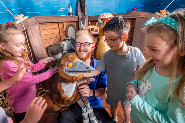 Puppet Theatre - Storytelling Puppet Shows - Scitech